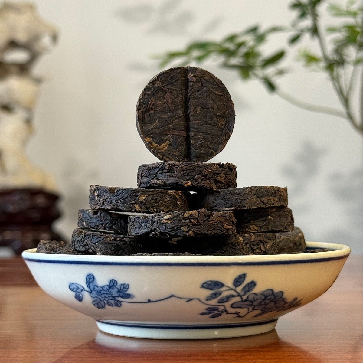 2018 Yunnan Aged Raw Pu-erh Mini Cake Tea Sample – Chinese Tea Group